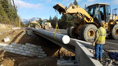 Lane opens on Slide Ridge Bridge near Lake Chelan | News ...