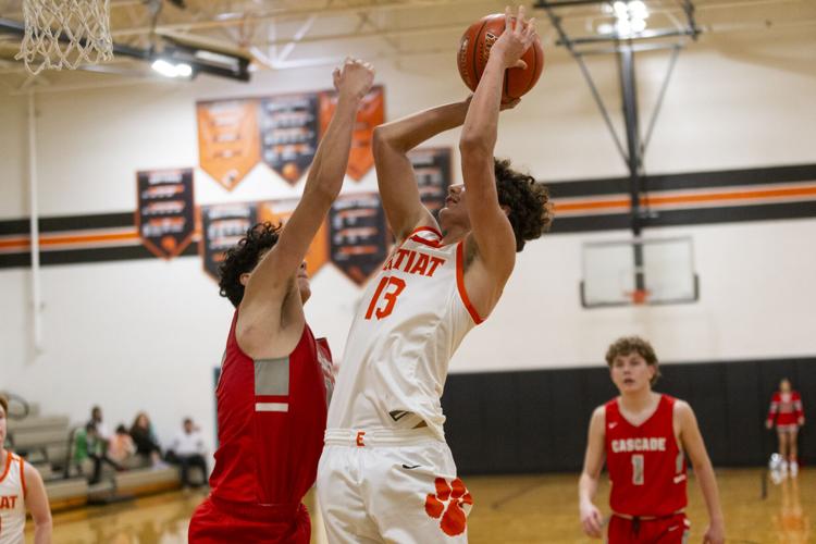 Photo Gallery: Cascade boys defeat Entiat 42-40 | High School Sports ...