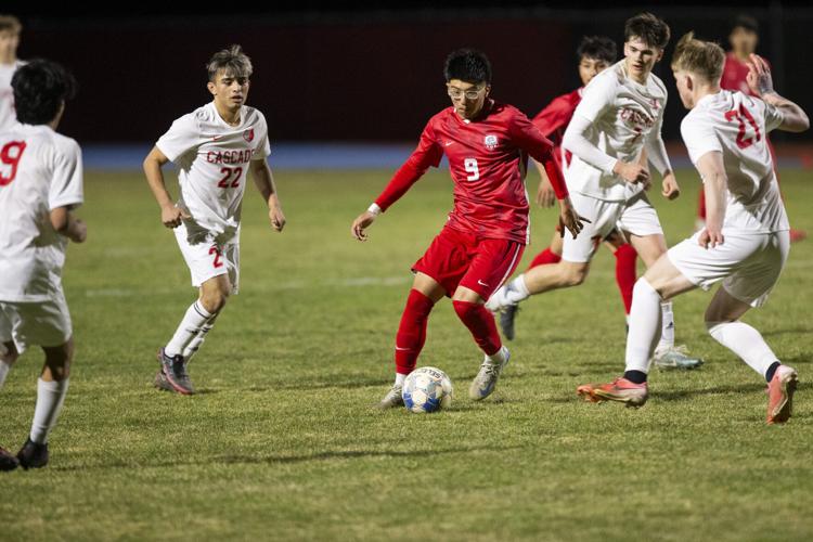 PHOTO GALLERY: Eastmont Vs. Cascade | Sports | wenatcheeworld.com