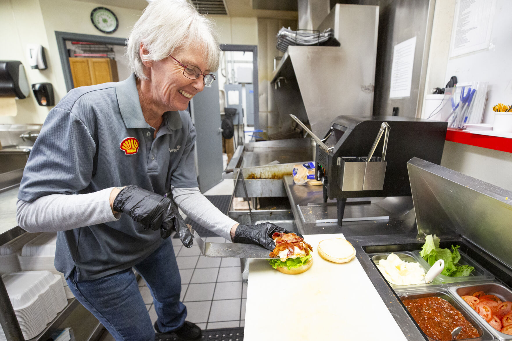BJ's Sunset Highway: Shell station serves more than gas for 20 years ...
