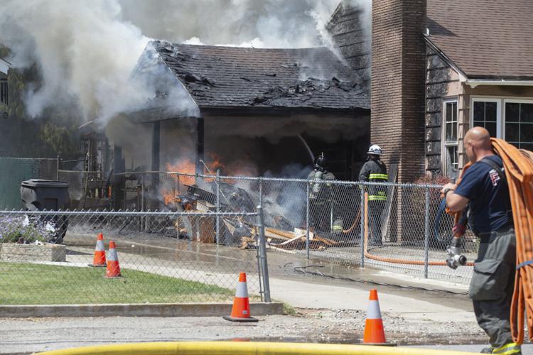 PHOTO GALLERY: Structure Fire | News | wenatcheeworld.com