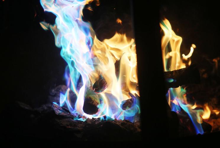 PHOTO GALLERY: Lake Chelan Winterfest Fire Weekend | | wenatcheeworld.com