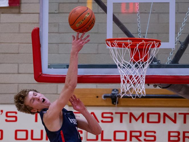 Photo gallery: Eastmont boys lose close one at home | High School ...
