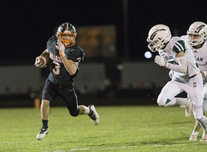 Close-knit Cashmere football ready for next test | Sports ...