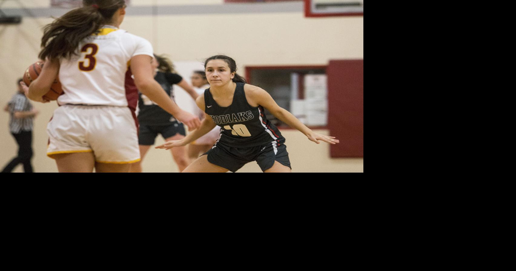 PHOTO GALLERY: Cascade girls basketball vs Lake Roosevelt | | wenatcheeworld.com