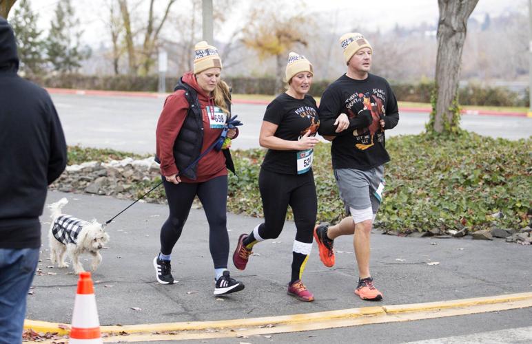 PHOTO GALLERY: Thanksgiving Day Turkey Trot | Local News ...