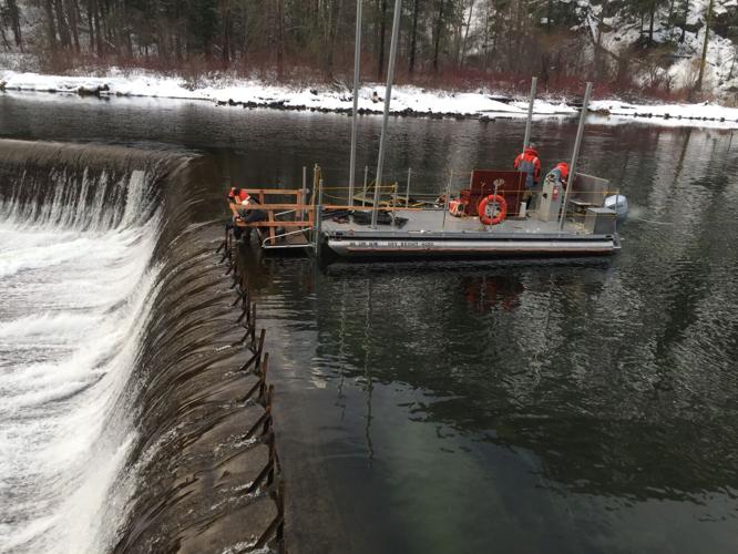 Tumwater Dam maintenance closes viewing area; Highway 2 drivers ...