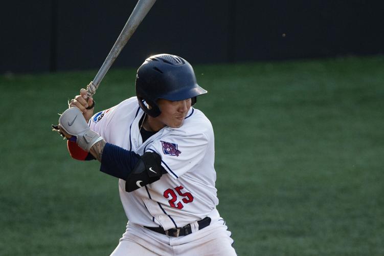 PHOTO GALLERY: AppleSox vs Falcons | News | wenatcheeworld.com