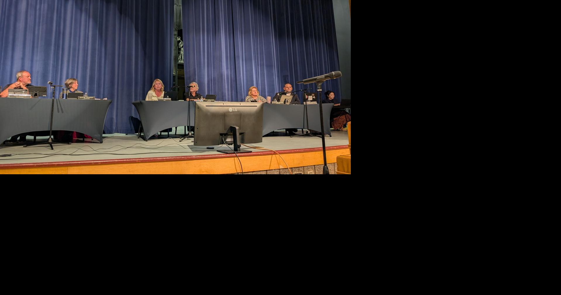 East Wenatchee City Council tables banner talks following overwhelming support for Pride | Local ...