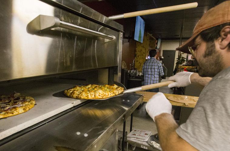 King Pizza quietly opens in Wenatchee | Business | wenatcheeworld.com