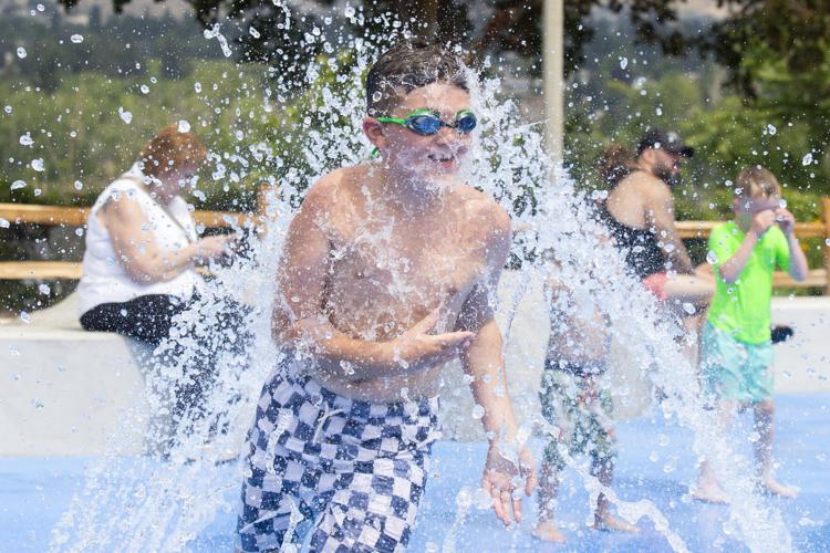 PHOTO GALLERY: New splash pad opens for summer | News | wenatcheeworld.com