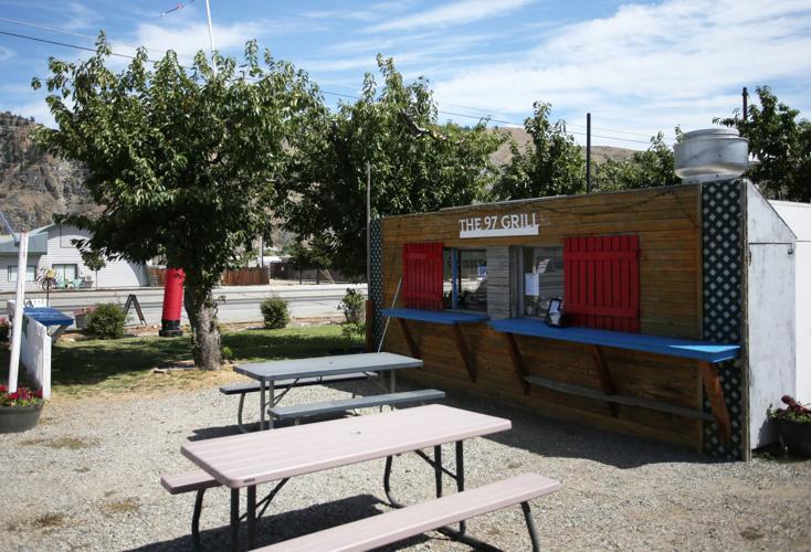 PHOTO GALLERY: Lake Entiat Fruit Stand | | wenatcheeworld.com