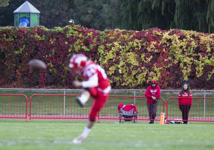 Photo Gallery: Eastmont football defeats Walla Walla 52-6 ...