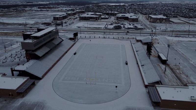 Arctic blast barrels into Northeast, threatening record lows ...