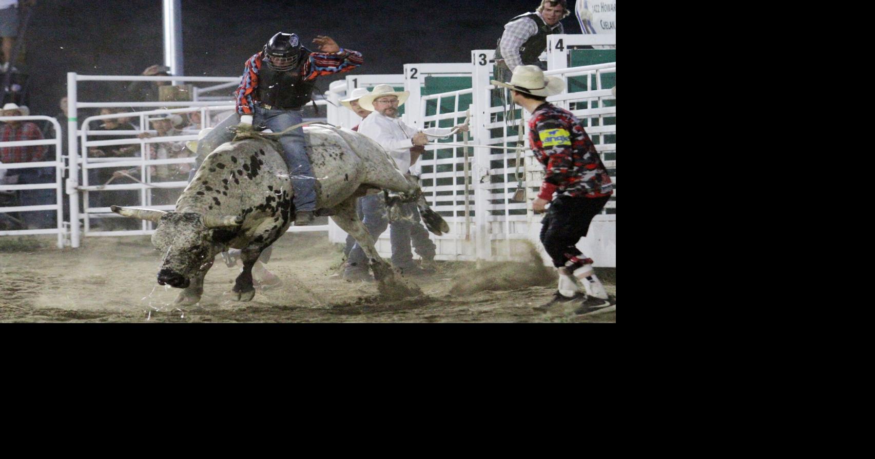 PHOTO GALLERY: The Aces Wild Lake Chelan Pro Rodeo | | wenatcheeworld.com