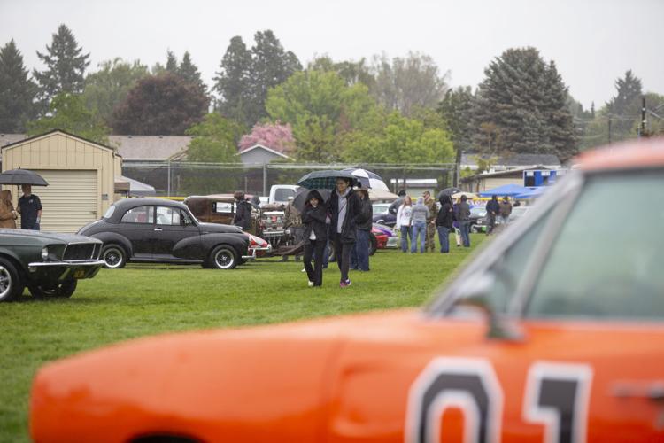'Look at my car': Classy Chassis Car Show celebrates years of autos ...