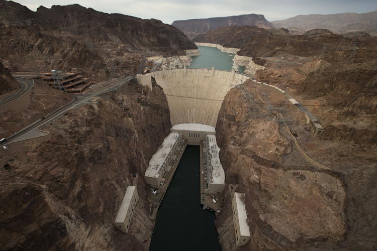 Growing fears of ‘dead pool’ on Colorado River as drought threatens ...