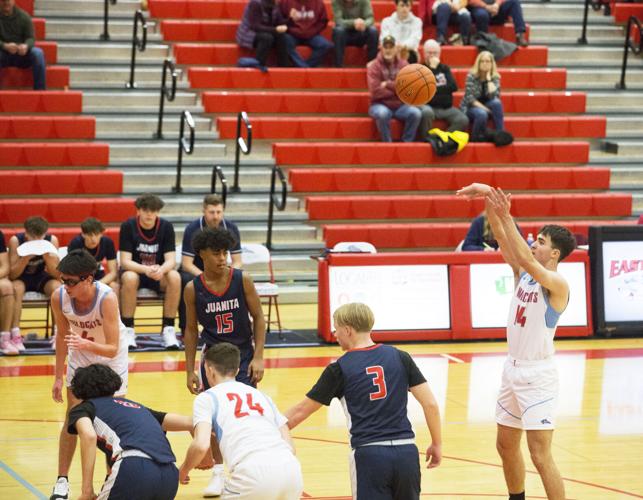 Saturday High School Roundup | Eastmont boys’ basketball dominates ...