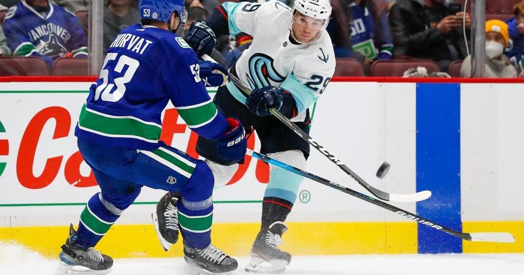 Geoff Baker: Junior league fighting ban another step closer to NHL also ...