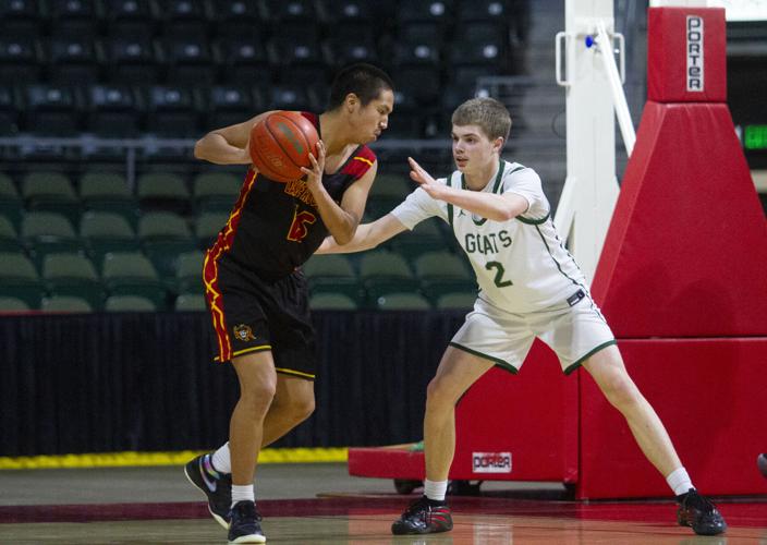 PHOTO GALLERY: Chelan vs. Lake Roosevelt (boys basketball ...
