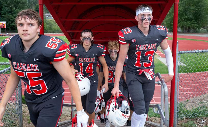 Photos: Football starts for North Central Washington teams | Local News ...