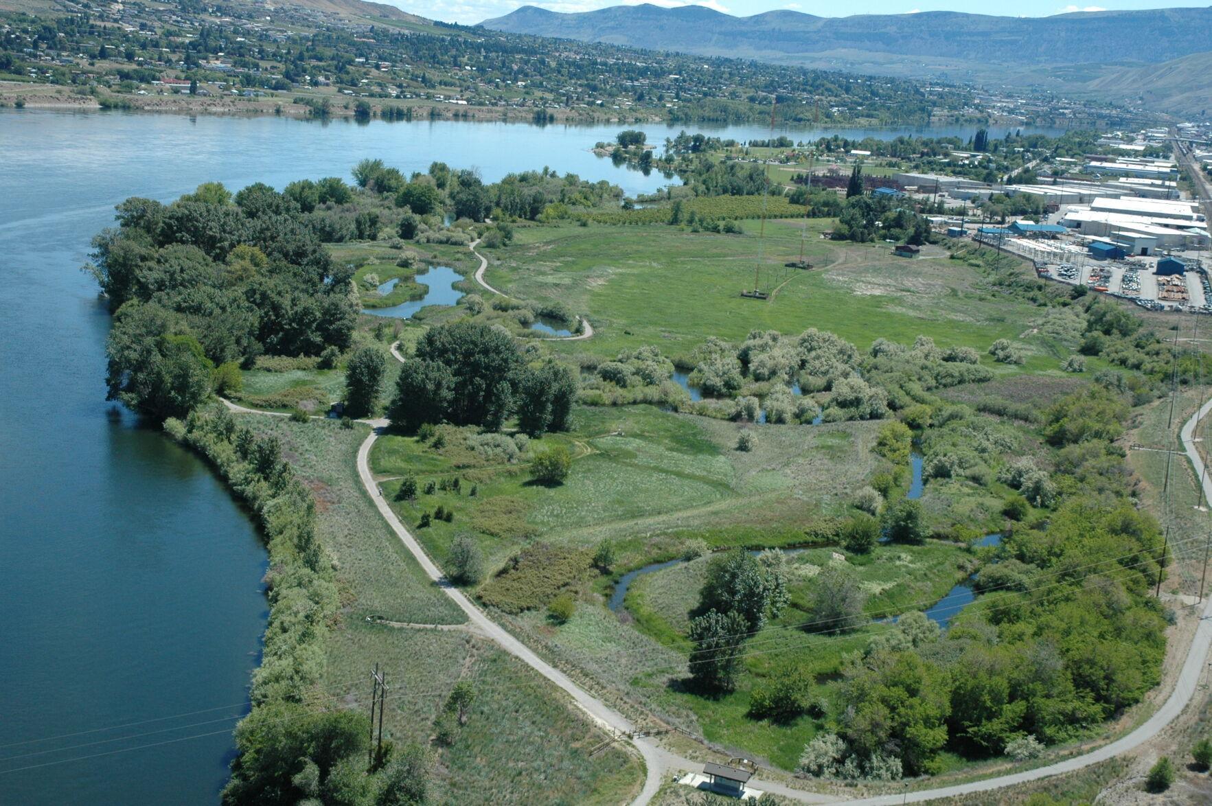 Chelan County PUD to ask for higher wall in Wenatchee Confluence ...