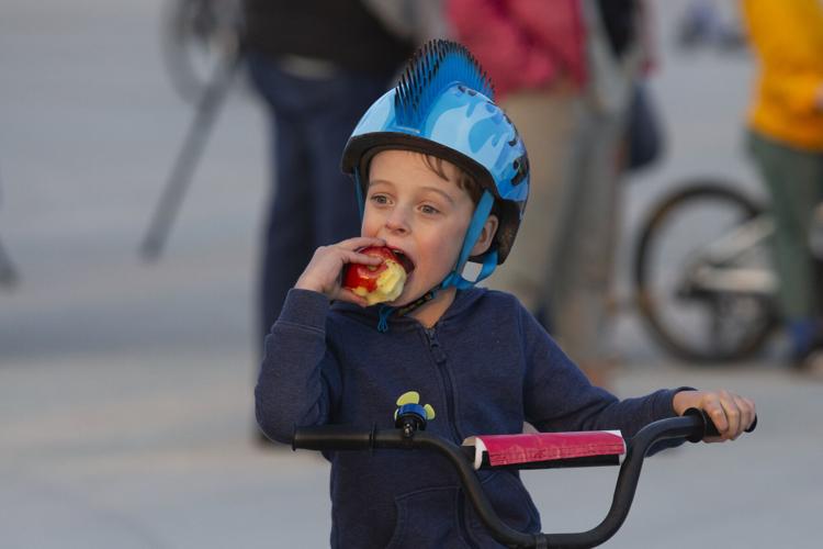 PHOTO GALLERY: Pangborn Memorial Airport 'Cleared for Takeoff' | News ...