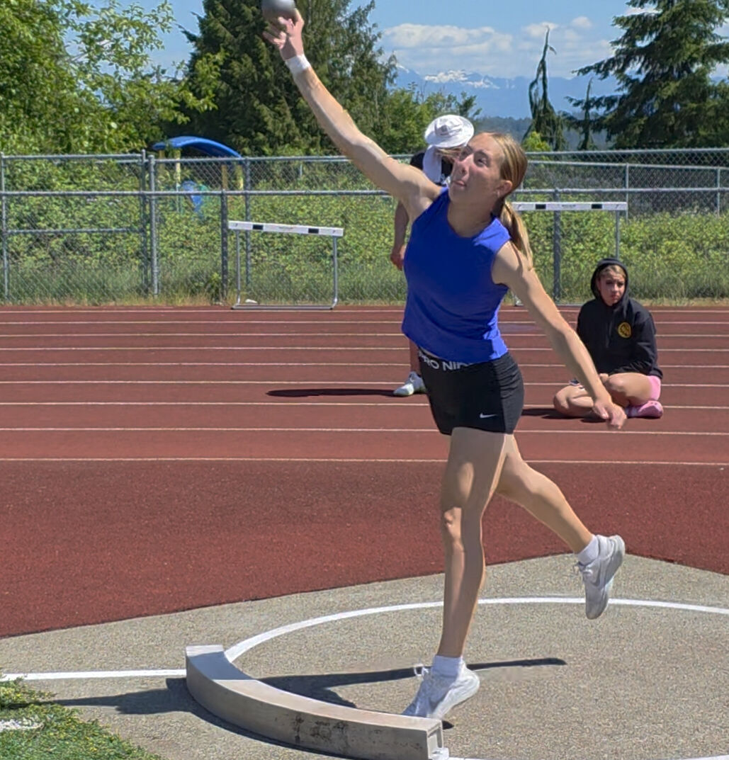 Eastmont’s Howe and Wenatchee’s Morrison place 3rd and 4th at ...