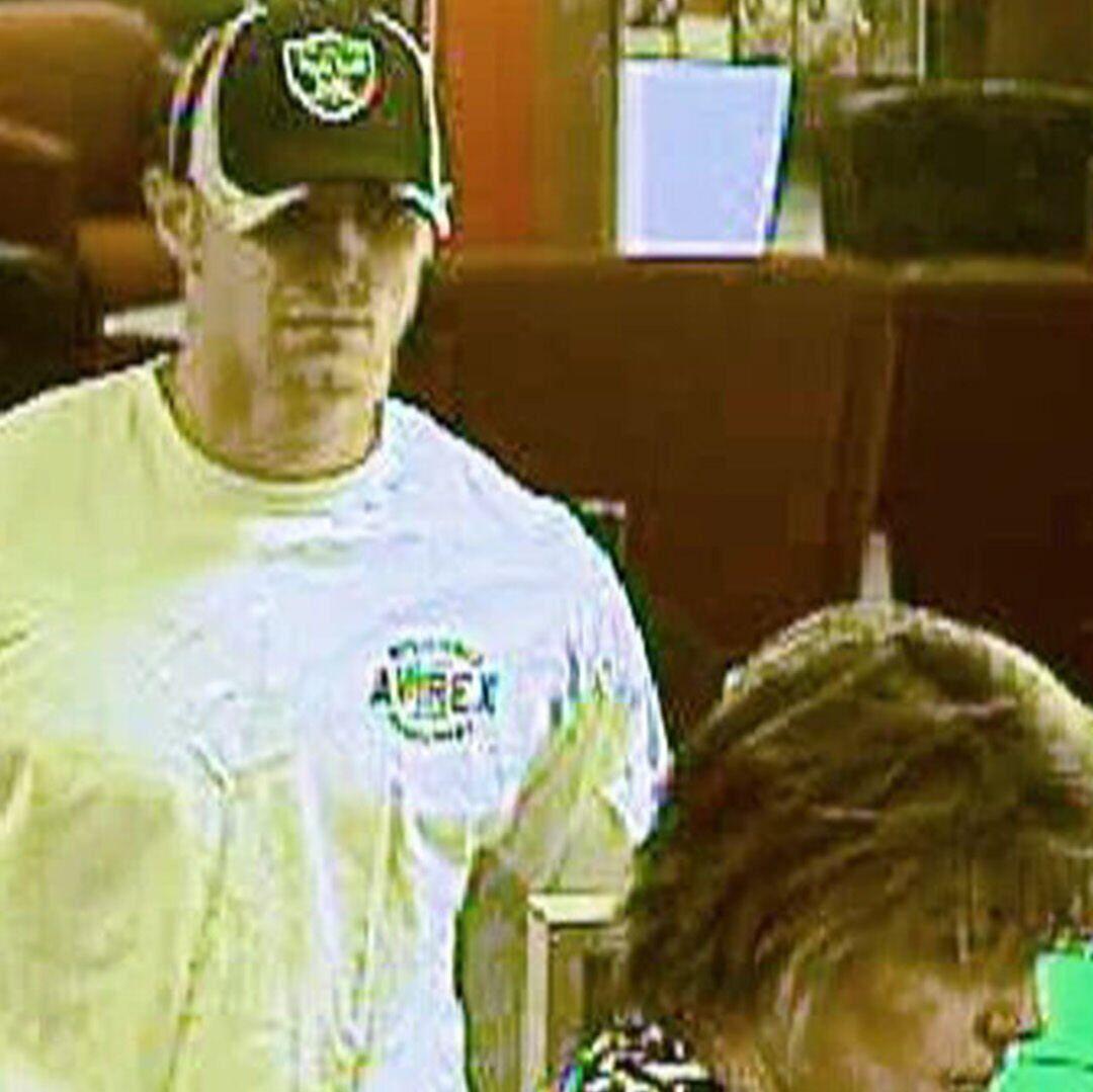 Triple-homicide suspect Travis Decker confirmed dead by US Marshals ...