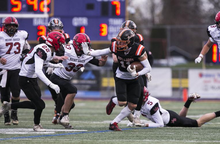 PHOTO GALLERY: Cashmere vs Mount Baker (1A State football semifinal ...