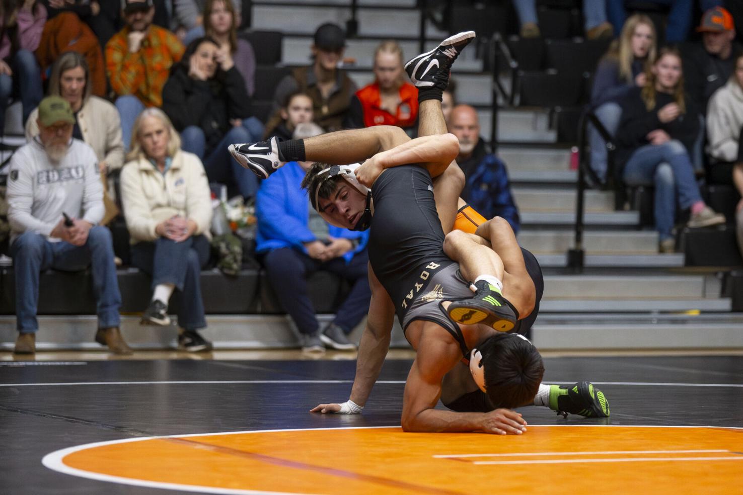 Tuesday High School Roundup | Cashmere wrestlers cap Senior Night with ...