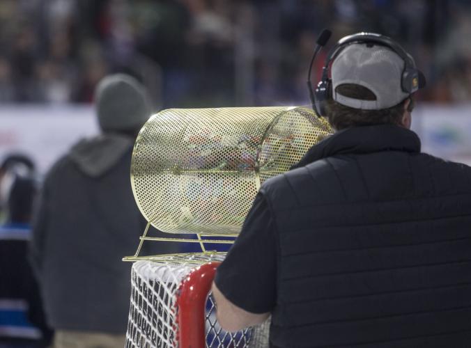 Photo Gallery: Wenatchee Wild defeats Spokane 3-1 | | wenatcheeworld.com