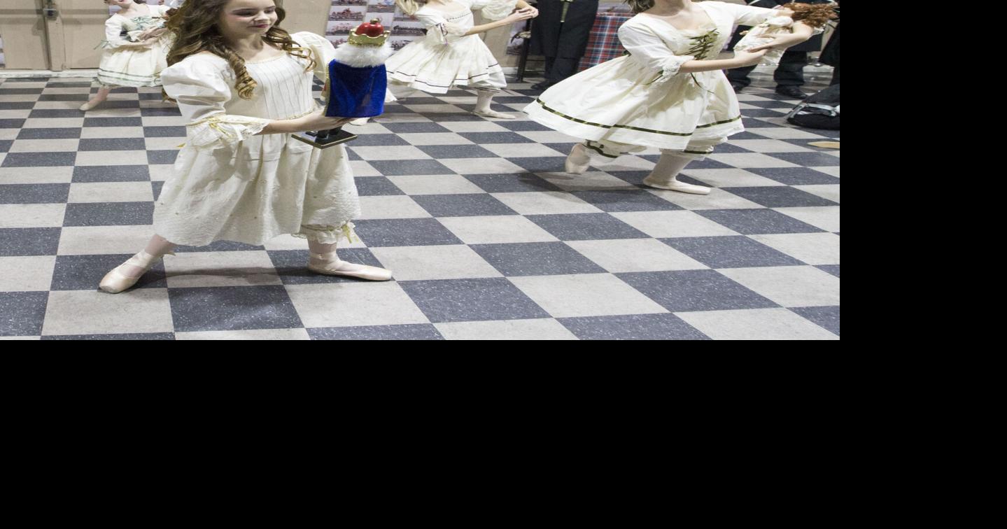 Biggest cast ever on pointed toes in traditional ballet 'The Nutcracker ...
