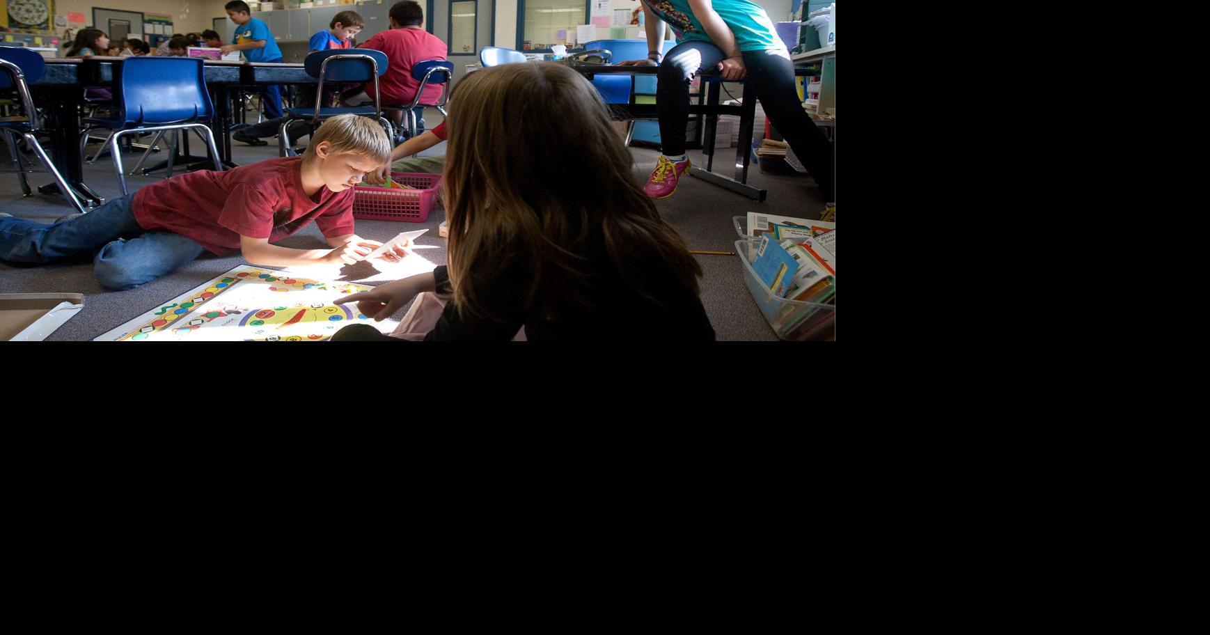 Restless at recess | Local News | wenatcheeworld.com