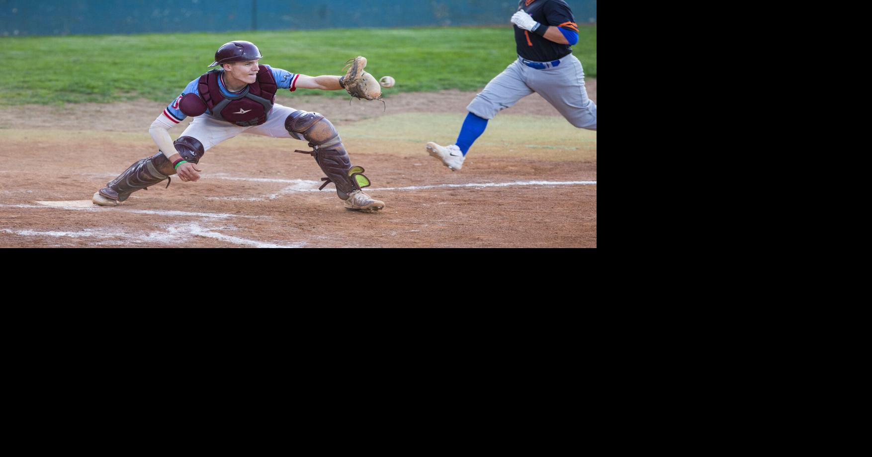 Photo Gallery: Wenatchee AppleSox win home opener | | wenatcheeworld.com