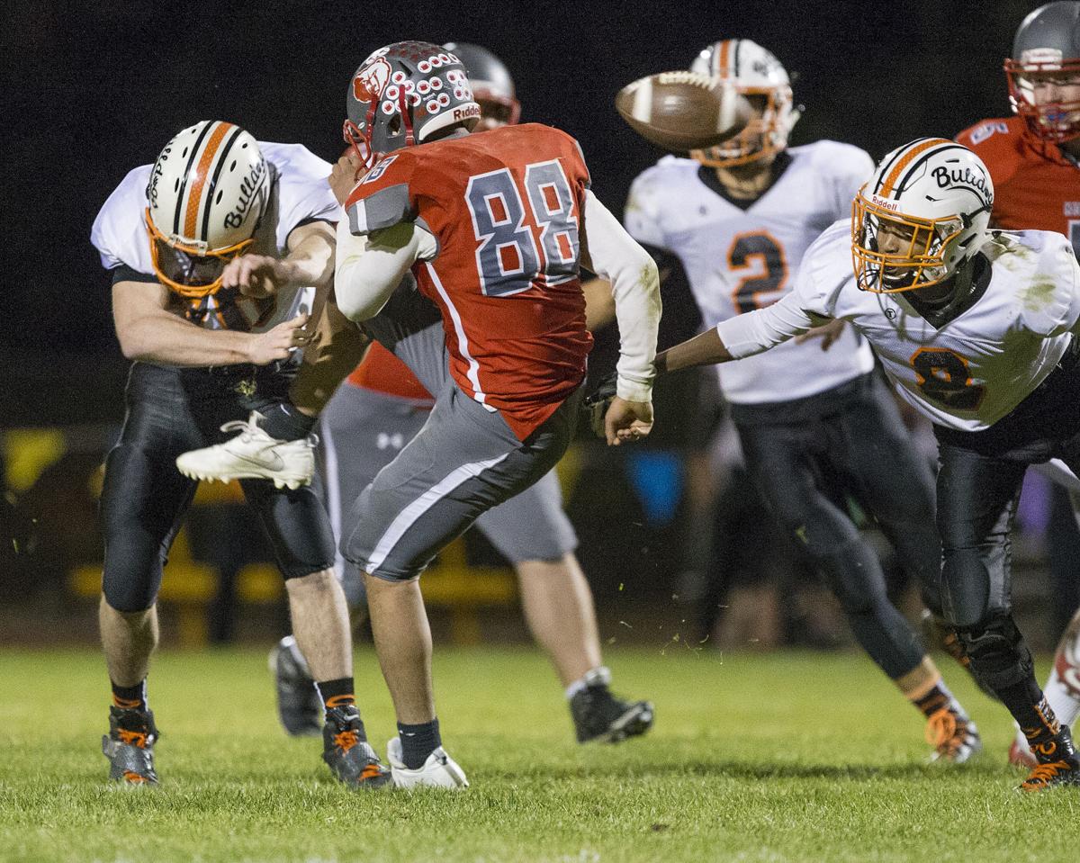 Photo Gallery: Cascade vs. Cashmere football | High School Sports ...