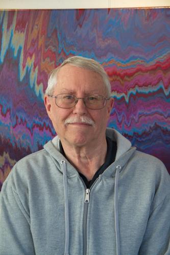 Fluid art pours and moves paint in techniques by Allen Gossett | GO ...