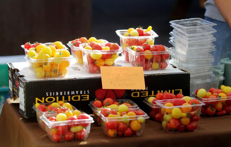 PHOTO GALLERY: Wenatchee Valley Farmers Market | | wenatcheeworld.com