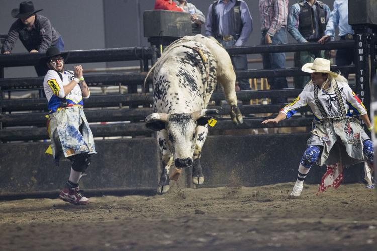 Photo Gallery: Hell On Hooves Rough Stock Rodeo | Sports ...