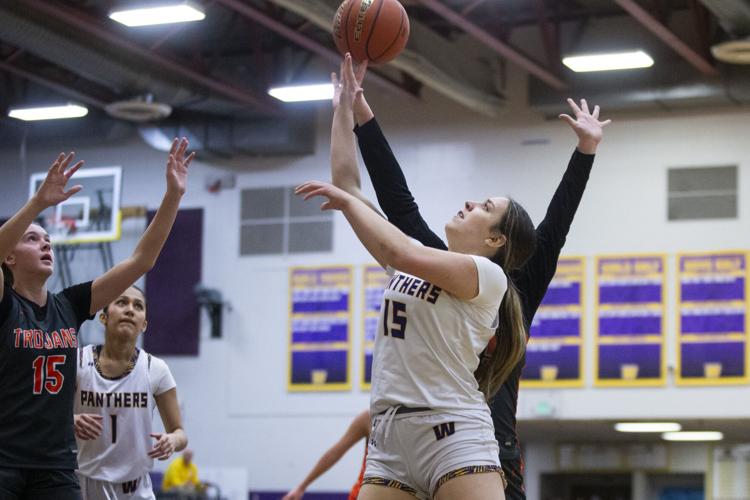 PHOTO GALLERY: Wenatchee vs Post Falls | Sports | wenatcheeworld.com