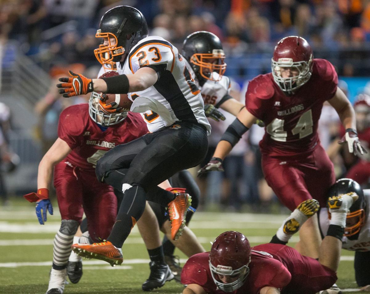 Okanogan football team wins state championship | Sports ...
