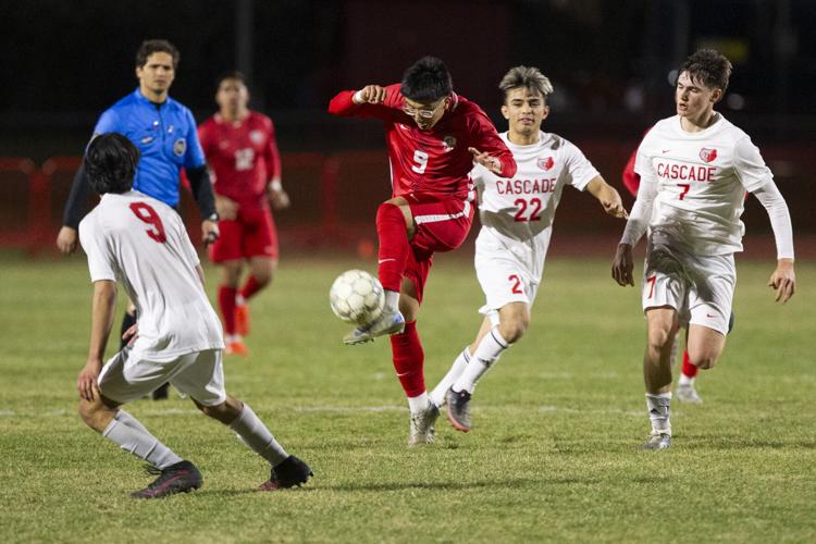 PHOTO GALLERY: Eastmont Vs. Cascade | Sports | wenatcheeworld.com