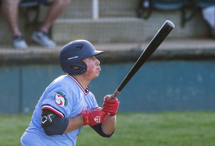 Photo Gallery: Wenatchee AppleSox win home opener | | wenatcheeworld.com