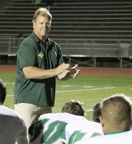 Quincy coach brings professional football experience | Sports ...