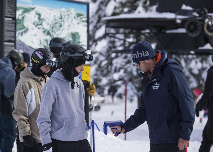 Mission Ridge Ski & Board Resort opens early for season | Local News ...