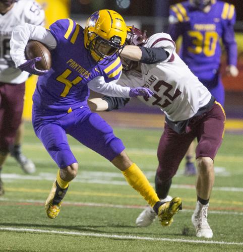 Photos: Wenatchee vs. Moses Lake football | Sports | wenatcheeworld.com