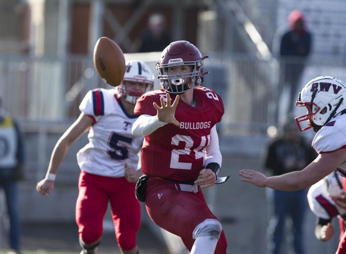 Photo gallery: Okanogan defeats Pe-Ell-Willapa Valley 42-14 in 2B ...