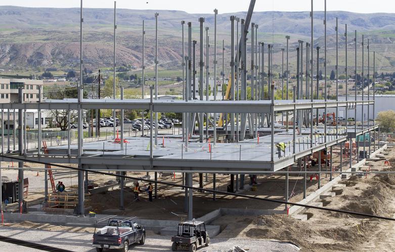 Photos: Chelan County PUD headquarters going up | Local News ...