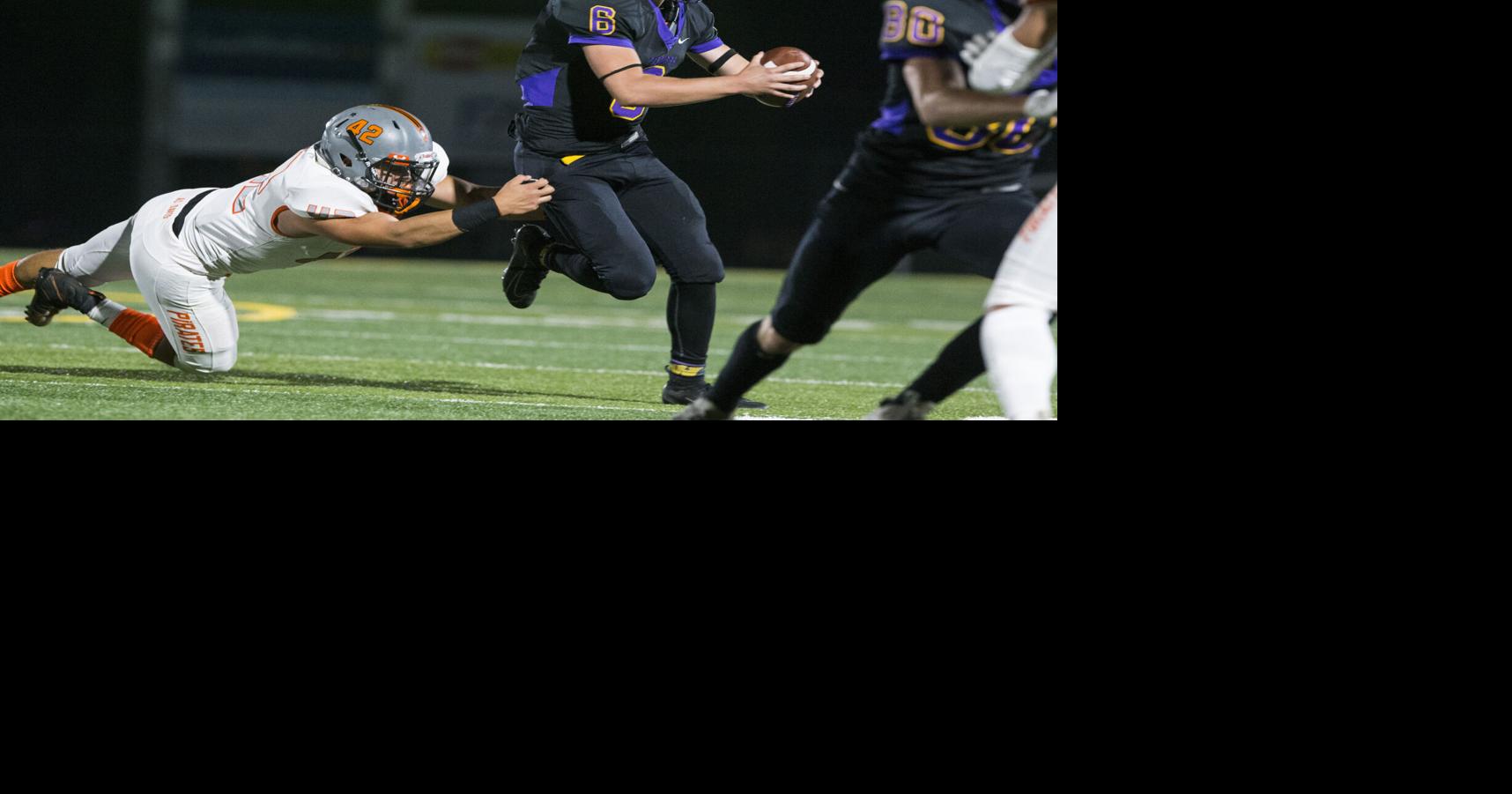 Photo gallery: Panthers football shuts out Davis | | wenatcheeworld.com