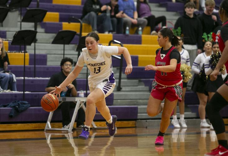 PHOTO GALLERY: Wenatchee vs Sunnyside (Girls basketball ...
